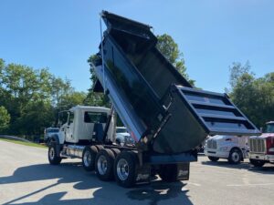 LE Style Dump Bodies - Logan Corp